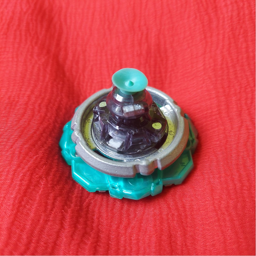 Takaratomy Beyblade Orb Egis Used