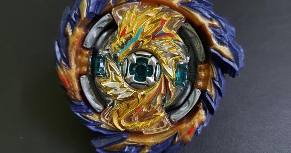 Takaratomy Beyblade Mirage Fafnir Used