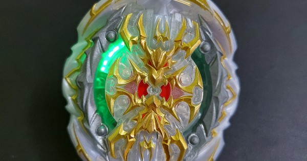 Takaratomy Beyblade Regalia Genesis Used