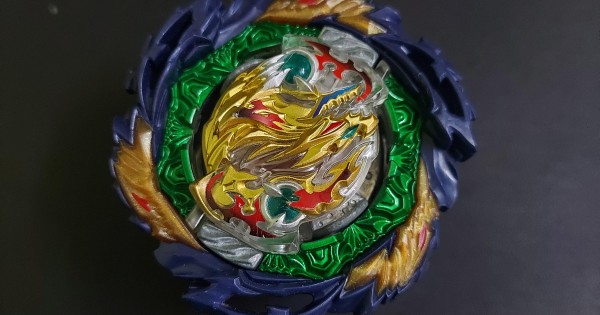 Takaratomy Beyblade Vanish Fafnir Used