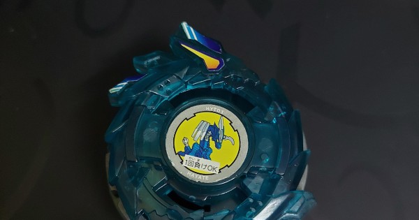 Takara Beyblade Shin Hayate Used