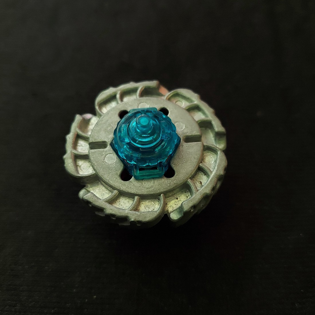 Takaratomy Beyblade Cyclone Herculeo Used